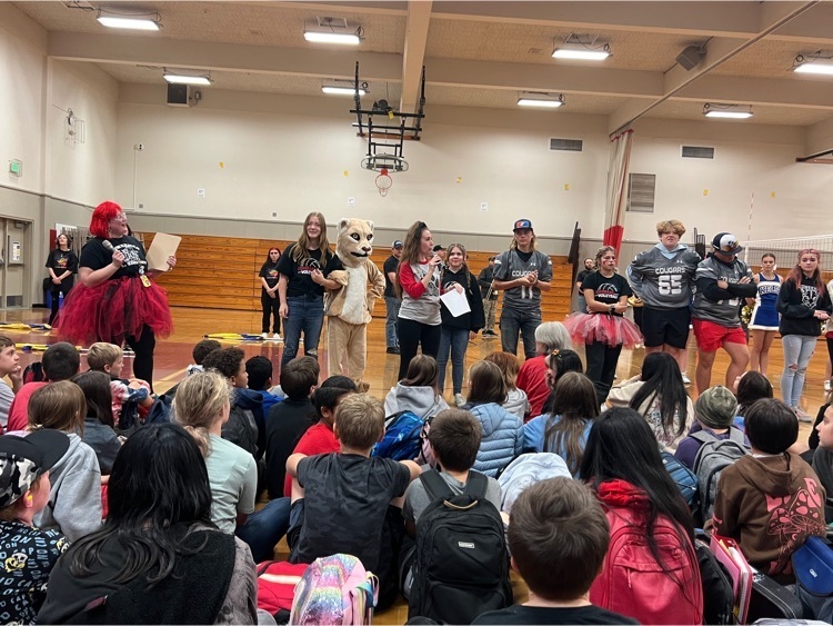 Live Feed | Coweeman Middle School